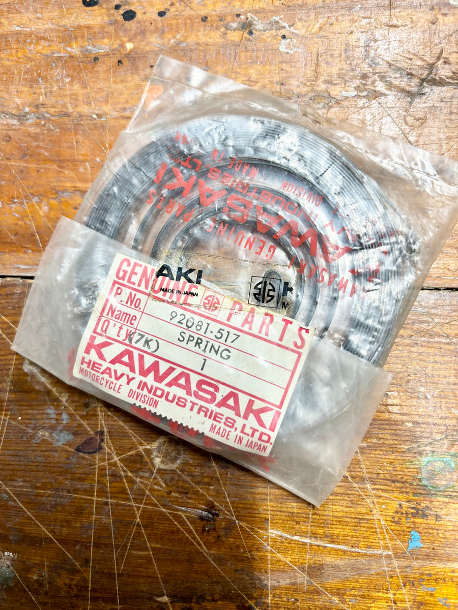 NOS John Deere Recoil Spring M68099 Kawasaki 92081-517 – New Breed ...